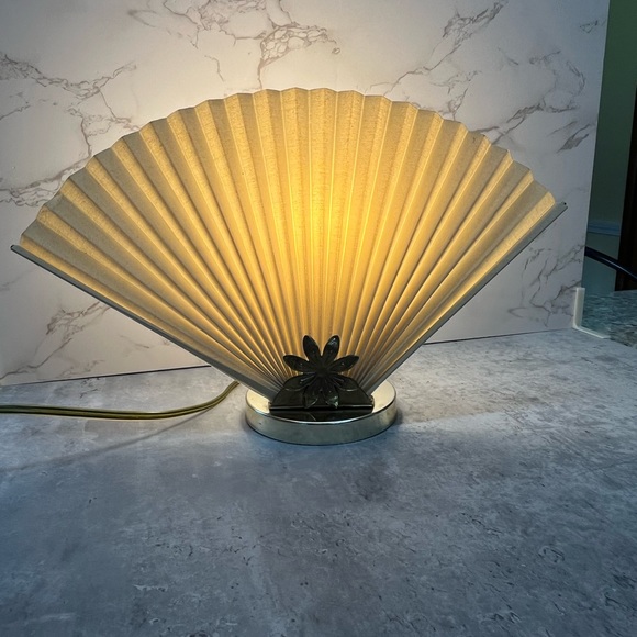 Accents | Vintage Accordion Fan Table Lamp Mcm Mid Century Modern Brass ...